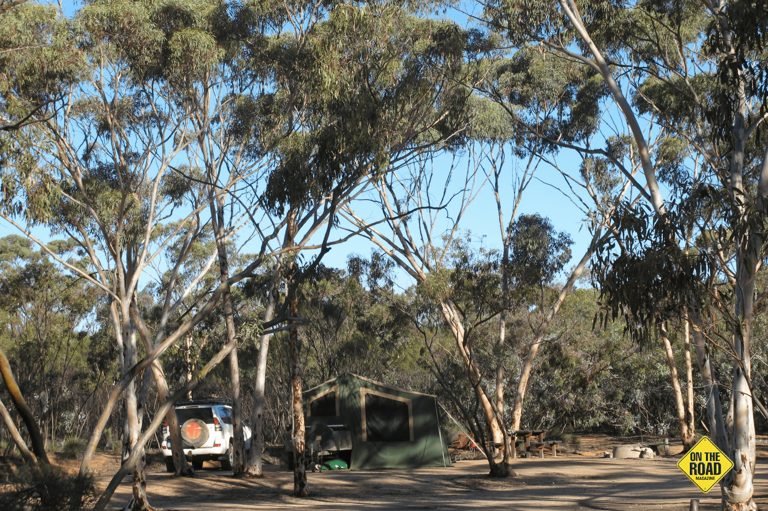 Karalee Rock and Dam – On The Road